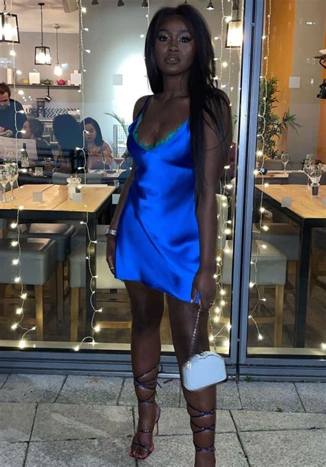 I Quit My 1 200 A Month Support Worker Job To Be An OnlyFans Model I