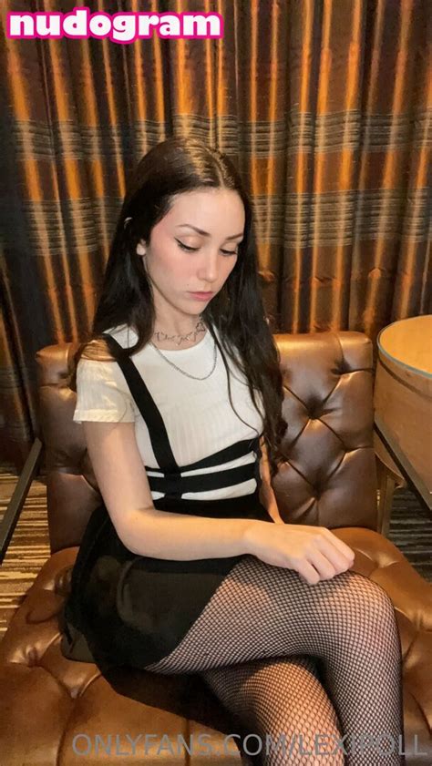 Lexi Poll Asmr Lexiasmr Lexipoll Nude Leaks Onlyfans Photo