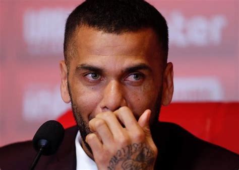 Dani Alves concedió su primera entrevista desde la cárcel Diario