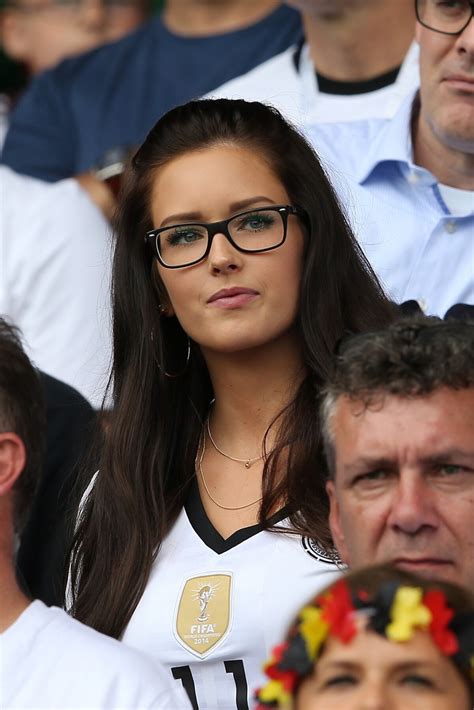 Photo Lena Stiffel Compagne De Julian Draxler Les Wags Allemandes
