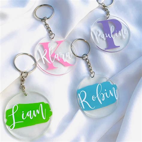 Llavero hecho de acrílico personalizado y personalizable Etsy