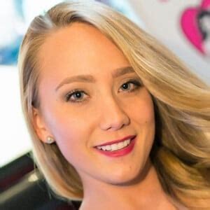 AJ Applegate Idade Vida Pessoal Biografia Famous Birthdays