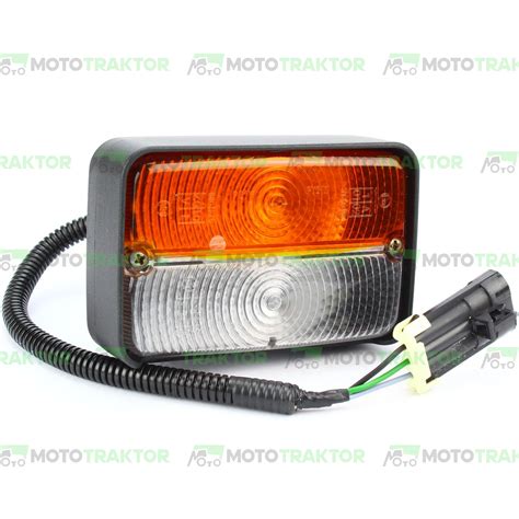 LAMPA KIERUNKOWSKAZU JOHN DEERE AL75642