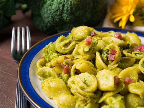 Orecchiette Broccoli E Pancetta La Ricetta Del Primo Piatto Appetitoso