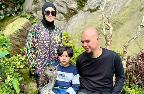 Lesti Kejora Duet Bareng Ahmad Dhani Ekspresi Mulan Jameela Disorot
