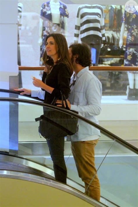 Foto Fátima Bernardes e Túlio Gadêlha foram fotografados em clima