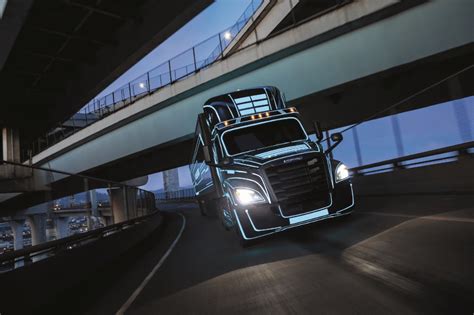 Daimler Trucks North America Receives Supertruck Award The Ev Report