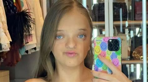 Rafaella Justus mostra sua 1ª viagem sozinha e surpreende