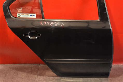 DRZWI PRAWE TYŁ TYLNE SKODA OCTAVIA 2 II HB 06R Shrot pl