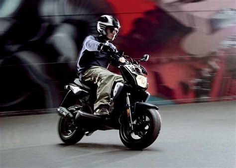 Yamaha Slider Naked Moto Zombdrive