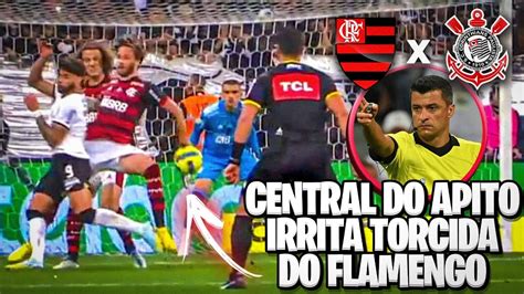 Desserviço Central do Apito diz que foi pênalti contra o Flamengo no