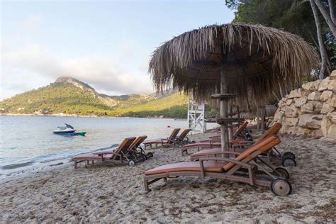 Mallorca Luftbild Strand mit türkisem Wasser und mallorquinischen