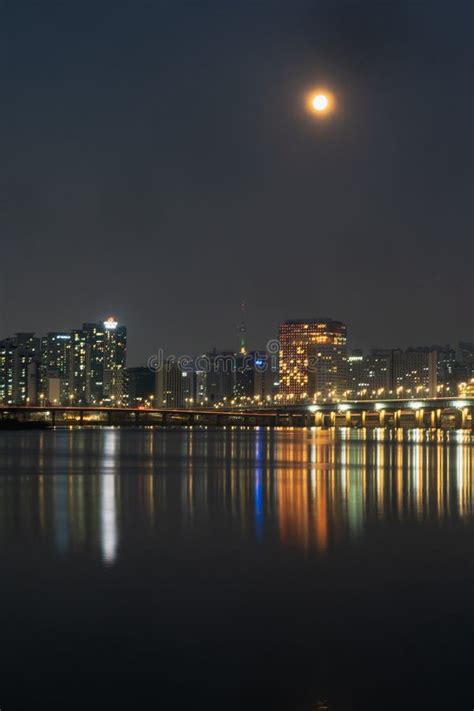 Yeouido Hangang Riverside Park And Beautiful Nightscape Near Mapo