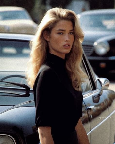Old Money Aesthetic Aesthetic Hair Brunette Girl Rich Girl Hair Baile Hip Hop Money Girl