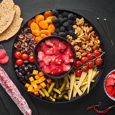 Comment composer une fine planche apéritive Saint Agaûne