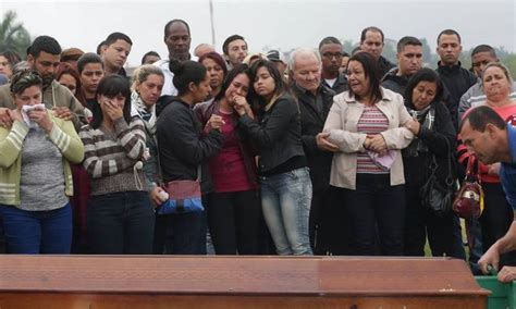 Comandante da PM defende prisão perpétua para assassinos de policiais
