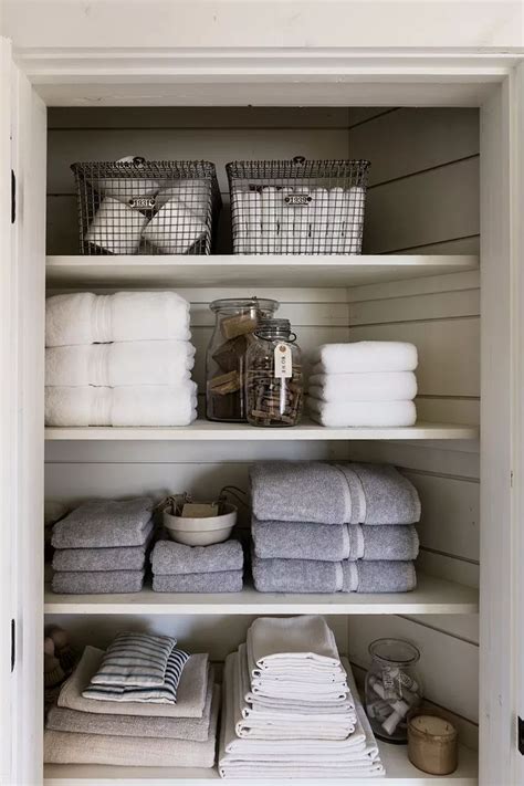 12 Linen Closet Organization Ideas For Easy Access To Essentials In