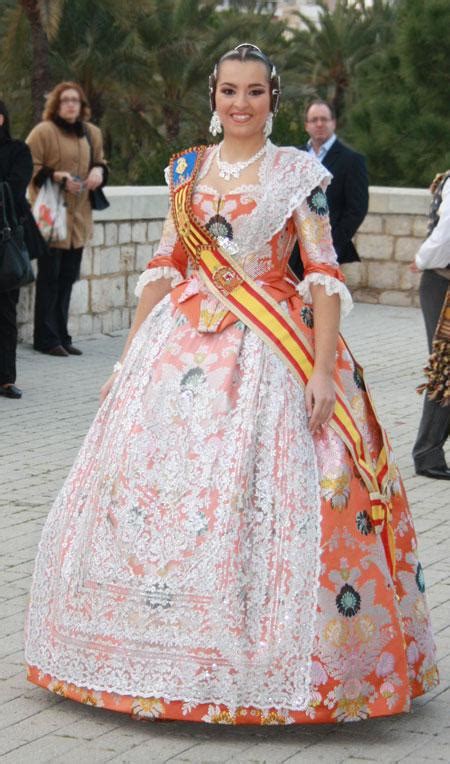 Traje Tipico De Valencia