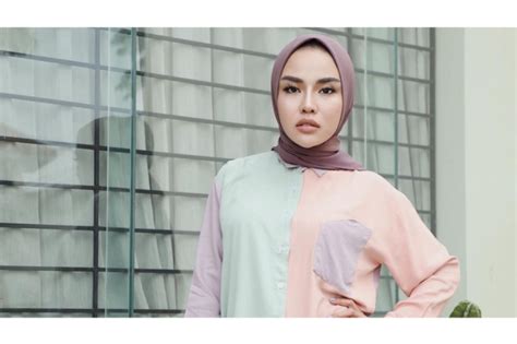 Profil Dan Biodata Medina Zein Umur Suami Hingga Kasus Hits