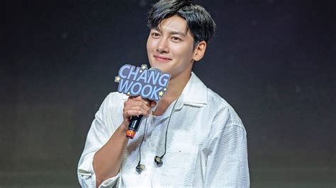 Agensi Ji Chang Wook Minta Maaf Atas Kontroversi Merokok Di Dalam