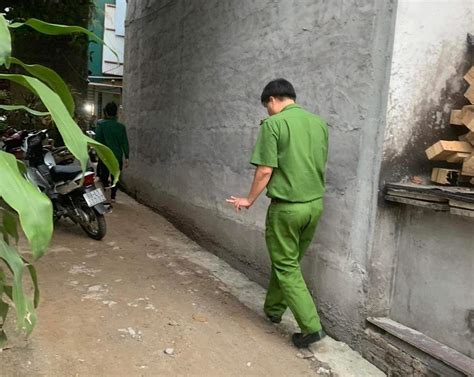 Hưng Yên Mâu thuẫn đất đai anh chồng đâm em dâu tử vong