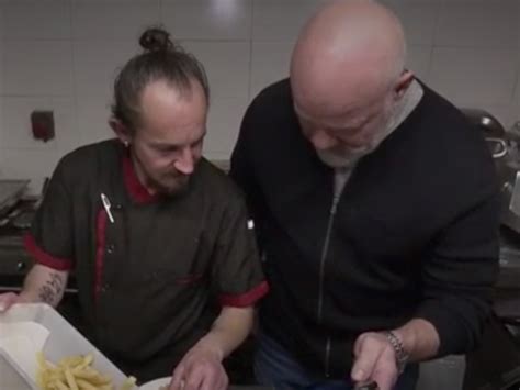 Non mais tu n as pas honte Philippe Etchebest hors de lui après