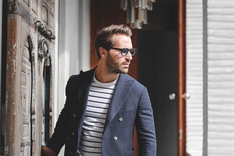 Męskie okulary przeciwsłoneczne Ray Ban elegancja i ochrona dla