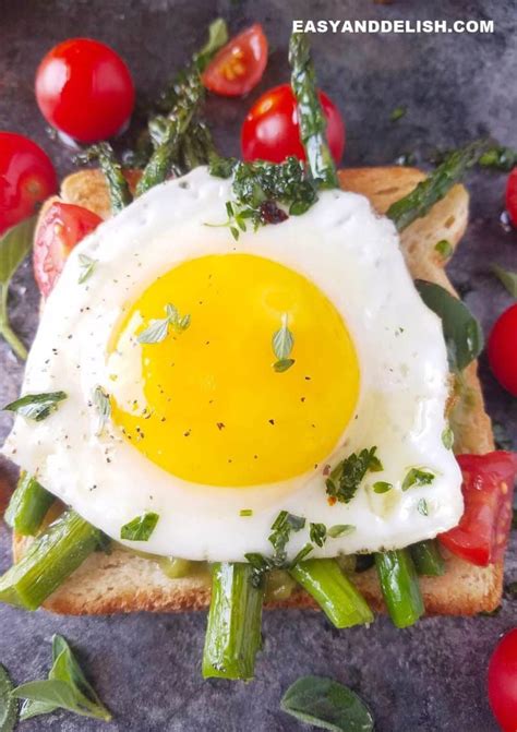Sunny Side Up Eggs Easy And Delish
