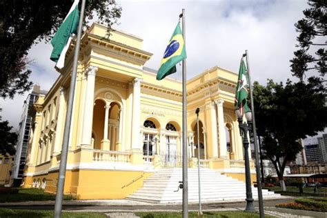 C Mara De Curitiba Define Banca Organizadora Do Concurso Vagas