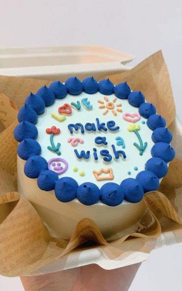 50 Cute Minimalist Buttercream Cakes Make A Wish