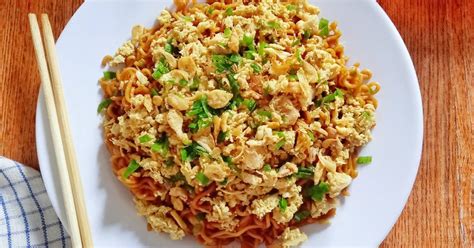 Resep Mie Goreng Pedas Manis Oleh Endah Triana Cookpad