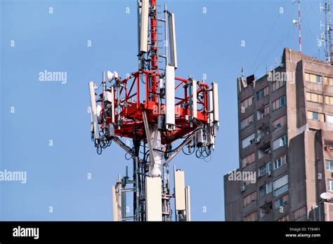 Telecommunication Network Repeaters Base Transceiver Station Tower