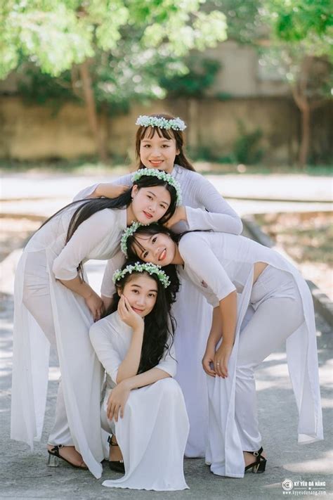 Top 70 tạo dáng với áo dài trắng học sinh siêu đỉnh nhất Co Created
