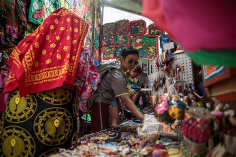 Exploring The Handcrafts Market In Panama City Which Features Crafts