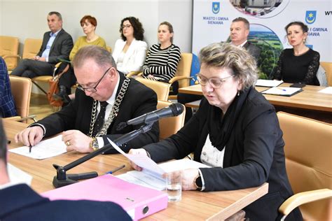 Rada Miejska w Sieniawie przyjęła uchwałę budżetową na 2024 rok