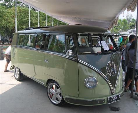 Yudi Yumos Vw Bus Volkswagen Van Volkswagen Vans