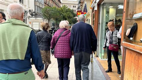 Cerca de 80 000 personas mayores de 65 años viven solas en Aragón el 14 6