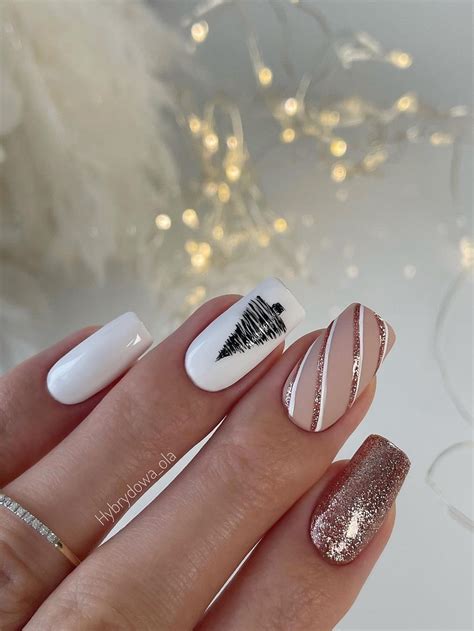 35 Best New Years Nails Ideas And Designs To Try For 2024 Flymeso Blog