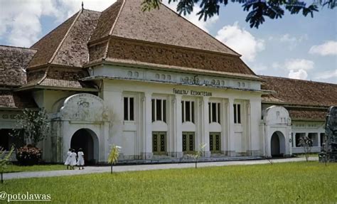 Berusia Satu Abad Aula FK UNAIR Masuk Bangunan Cagar Budaya