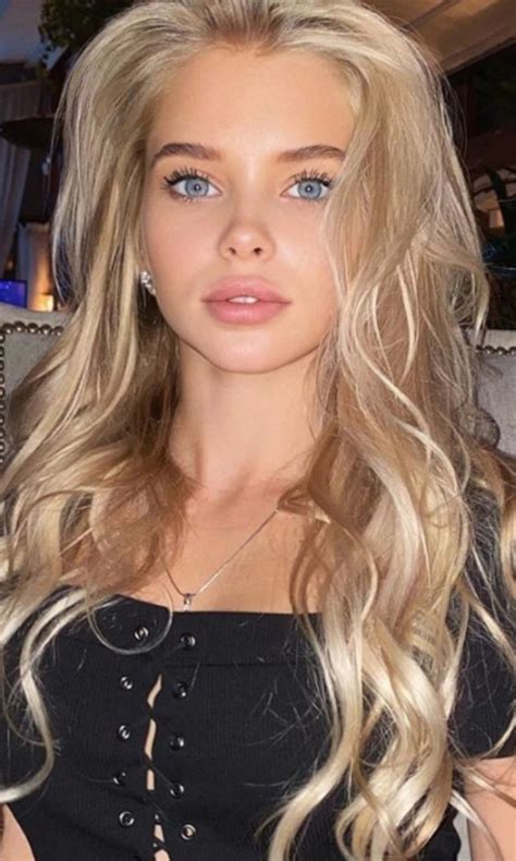 Pin By Alisa On Stypische Frauen Blonde Hair Dark Eyes Men Blonde Hair Beautiful Blonde