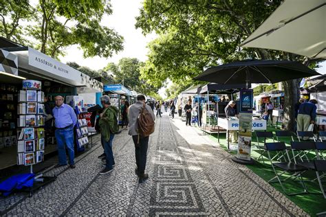 A Feira Do Livro De Lisboa Vai Realizar Se Em Agosto