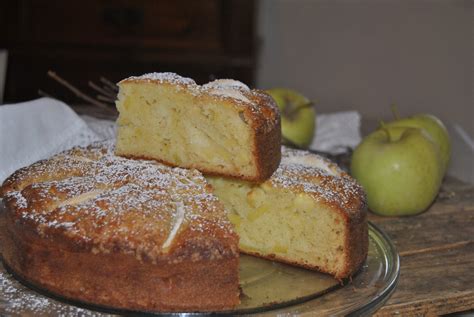 Torta Di Mele Con Ricotta Ricetta Torta Di Mele Con Cuore Di Crema Di