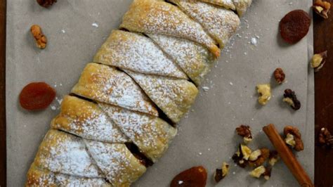 Si tienes una tapa de tarta un huevo azúcar y manzanas con esta