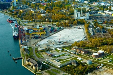 Gdański Terminal Kontenerowy rozbudowany EurobuildCEE