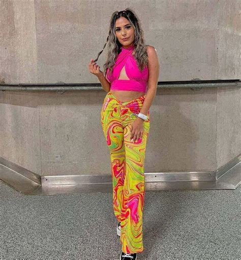What To Wear To A Bad Bunny Concert In 2024 14 Real Life Outfit