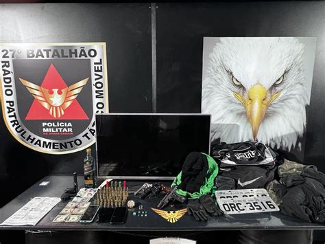 Esmeraldas armas e munições quadrilha suspeita de participação em