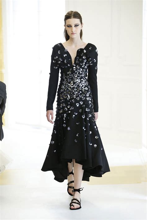 Christian Dior Couture Fashion Show Collection Fall Winter 2016