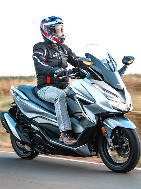 Honda Releases Redesigned Forza 350 Maxi Scooter In 42 OFF