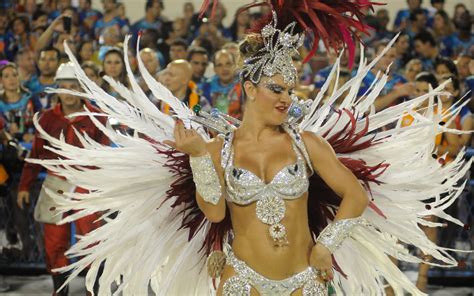 FOTOS Desfile Da Grande Rio Fotos Em Carnaval 2013 No Rio De Janeiro