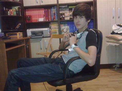 Justin Bieber Look Alike Justin Bieber Photo 30205242 Fanpop